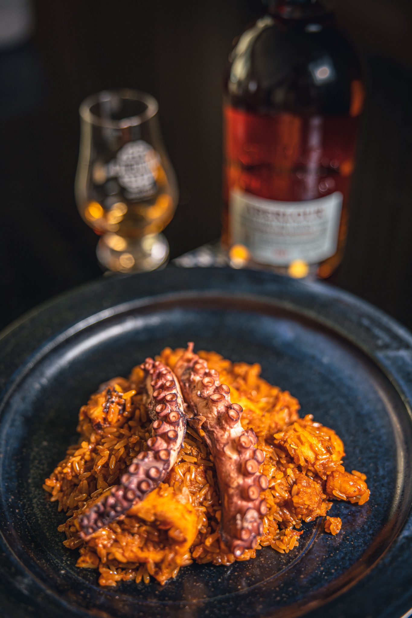 Arroz de frutos do mar com whisky - O Cão Engarrafado